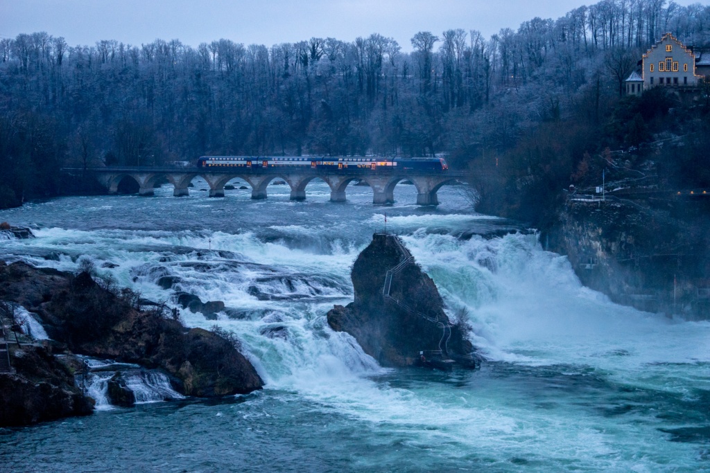 Rheinfall - International Photo Club of Zurich (PICZ)